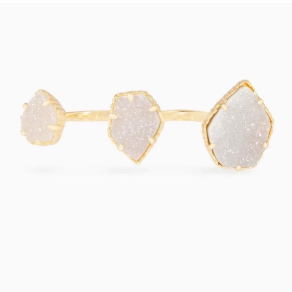 Kendra Scott | Jewelry | Naomi Vintage Gold Two Finger Statement Ring ...